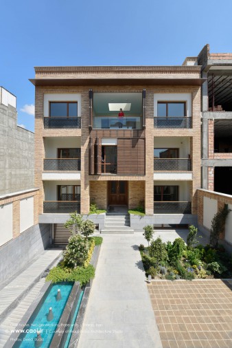 One house, Two Generations, Three units - Contemporary Architecture of Iran