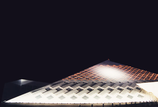 Facade of the Islamic Parliament of Iran - Contemporary Architecture of ...