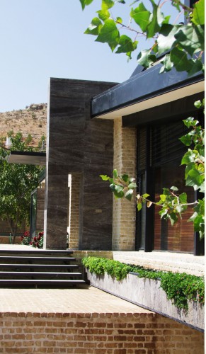 Walnut Shell House - Contemporary Architecture of Iran