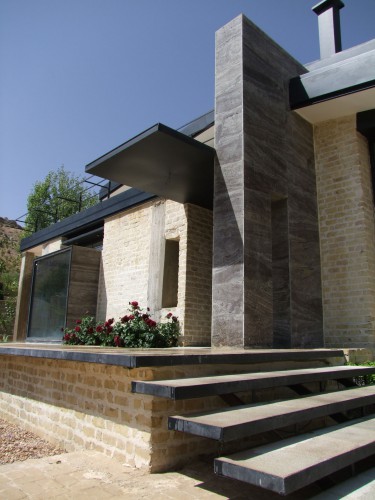 Walnut Shell House - Contemporary Architecture of Iran