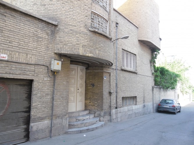 A house in Tehran by Russian Architect - Contemporary Architecture of Iran