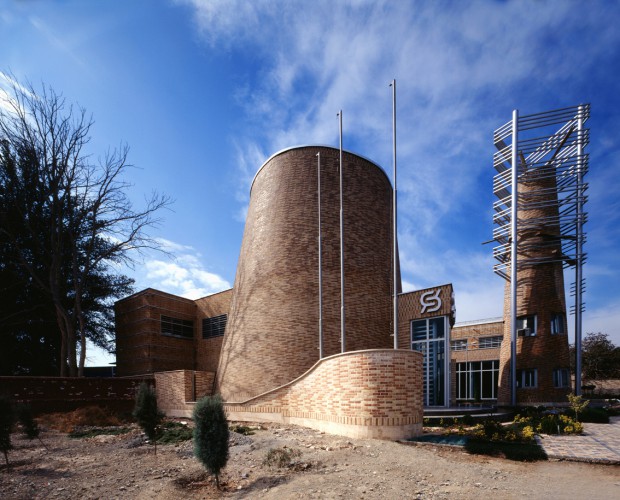 Parizan Group Central Office & Exposition - Contemporary Architecture ...